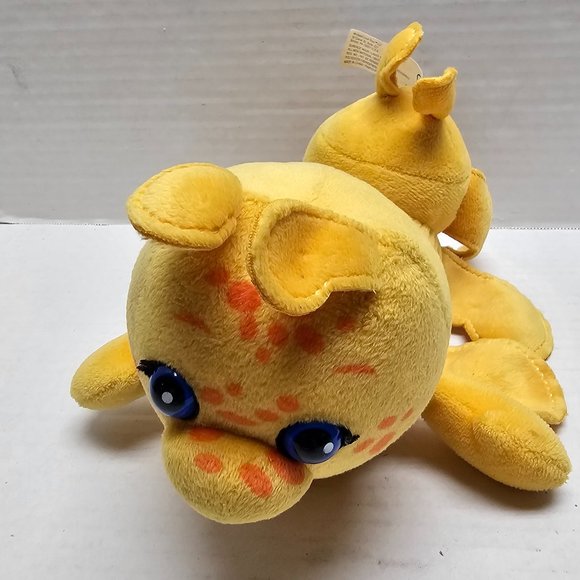 Teddy Ruxpin | Toys | Teddy Ruxpin Plush Yellow Grubby Hug N Sing ...